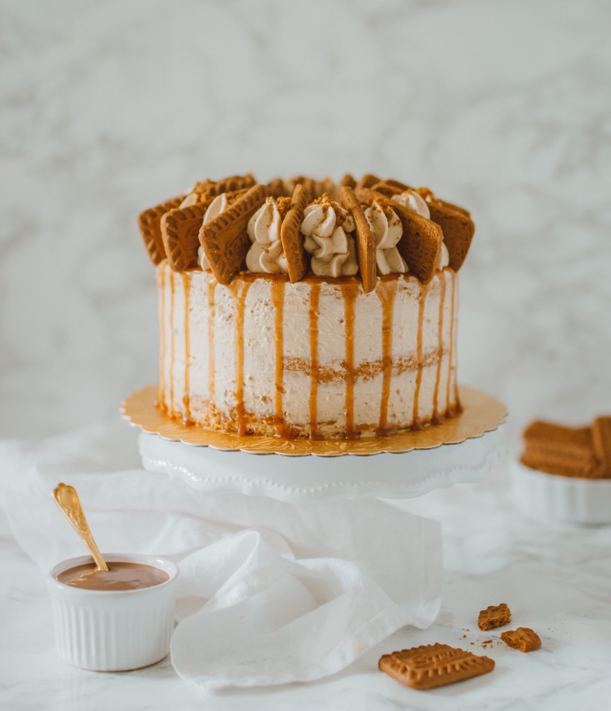 Lotus Biscoff Torte mit Salted Caramel & Kekscrunch – jasmins good life